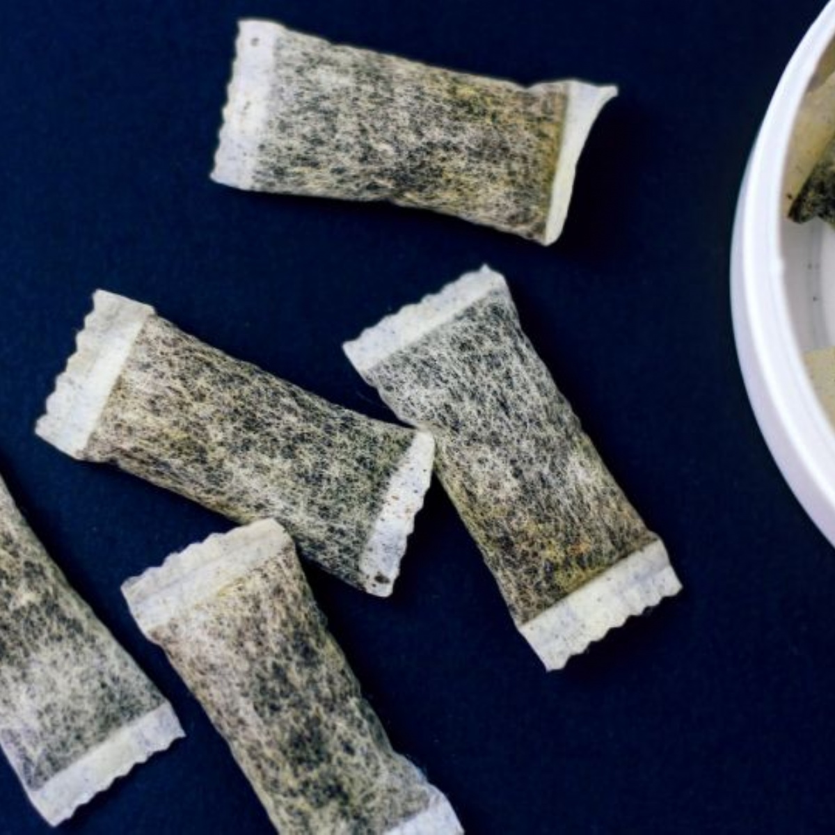 Snus and Nicotine Pouches